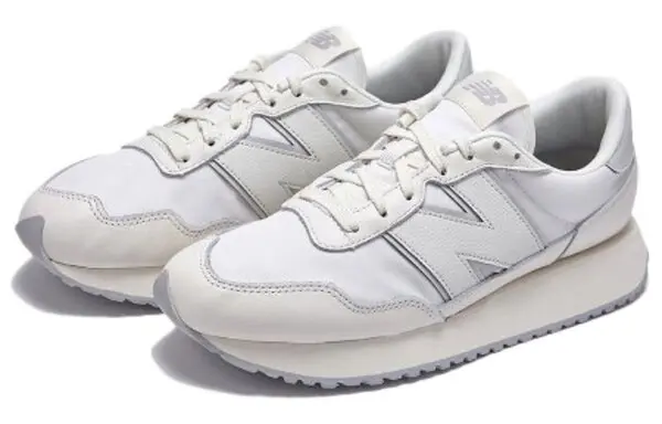 NEW BALANCE 237v1 Sneakers