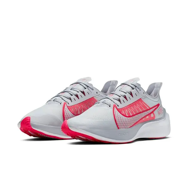 Nike Zoom Gravity Athletic Sneakers - Grey/red