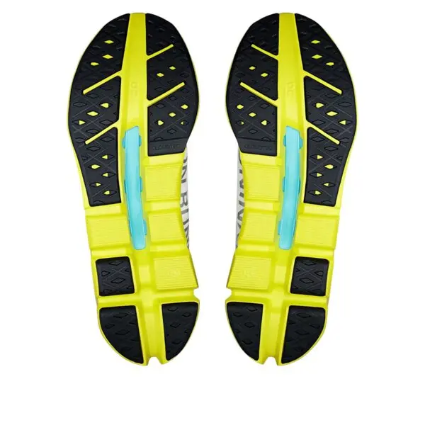 On Cloudflow 5 Athletic Sneakers