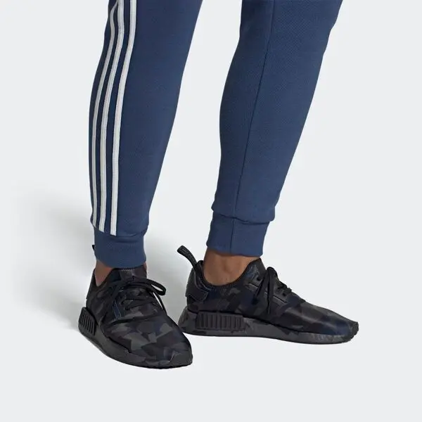 Adidas Nmd_r1 Fractal Camo Sneakers - Black