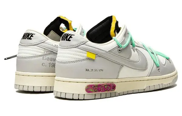 Nike X Off-white Dunk Low 'lot 04 Of 50' Sneakers - Gray/white