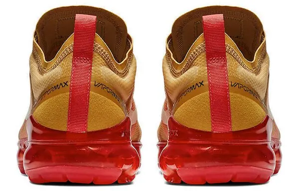 Nike Vapormax 2019 Sneakers - Gold/red