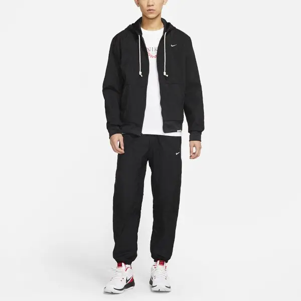 Nike Standard Issue Zip Hooded Jacket
