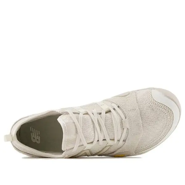 NEW BALANCE Mt10 Athletic Sneakers - Beige