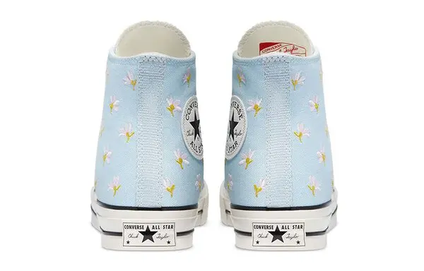 CONVERSE Chuck 70 High Top Embroidered Floral Print Chambray Blue - Blue/multi-color