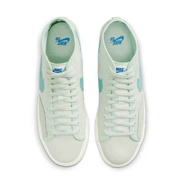 Nike Blazer Court Mid Premium Sb Sneakers - Green/blue