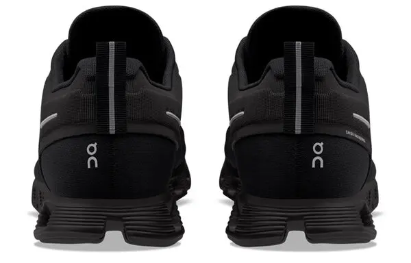 On Cloud 5 Waterproof Sneakers