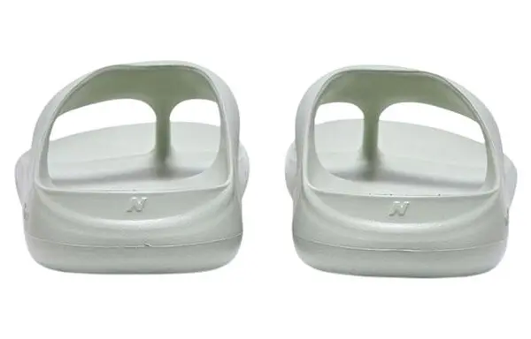 NEW BALANCE Athletic Flip Flops