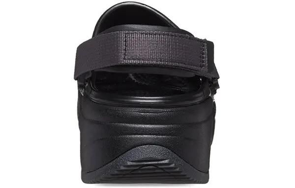 CROCS Hiker Xscape Clog