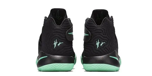 Nike Kyrie 2 "green Glow" Basketball Sneakers - Black