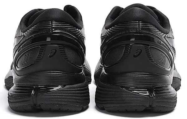 Asics Gel-nimbus 21 Athletic Sneakers
