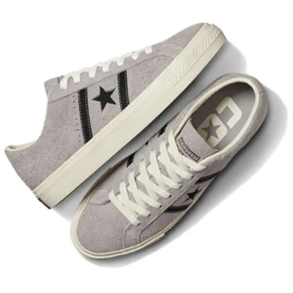 CONVERSE One Star Academy Pro Sneakers