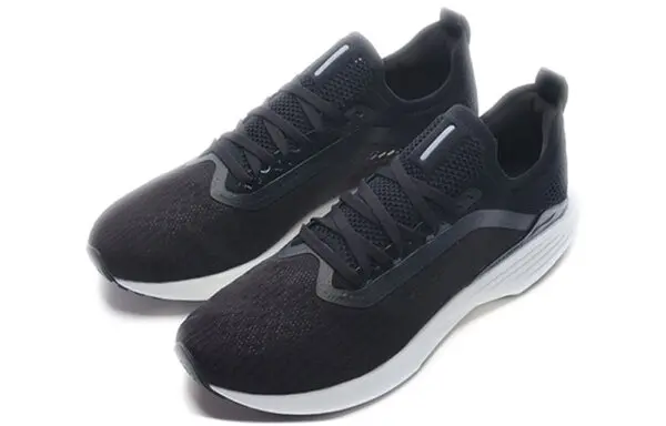 LI-NING Super Light Xvii Low Top Sneakers - Default Colorway