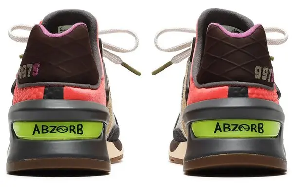 NEW BALANCE X Bodega 997s "better Days" Sneakers - Cream/grey/red