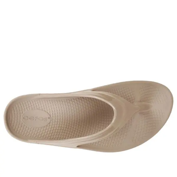 OOFOS Oolala Oomega Sandal