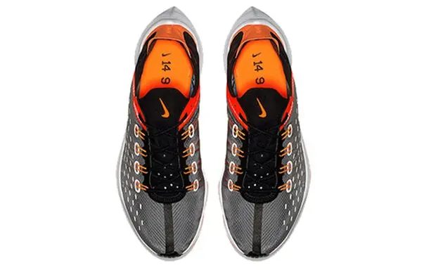 Nike Exp-x14 Se Athletic Sneakers - Black/orange