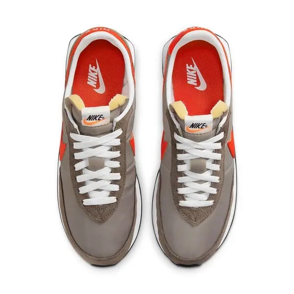 Nike Waffle Trainer 2 Sneakers - Brown/red