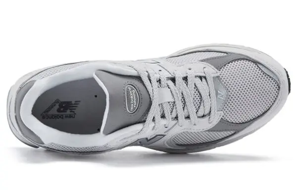 NEW BALANCE 2002r Lace-up Sneakers - Gray