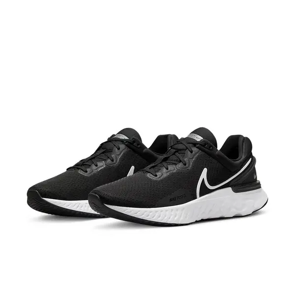 Nike React Miler 3 Athletic Sneakers - Black/white