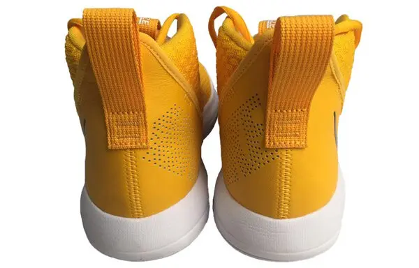 Nike Zoom Rize Tb High Top Sneakers