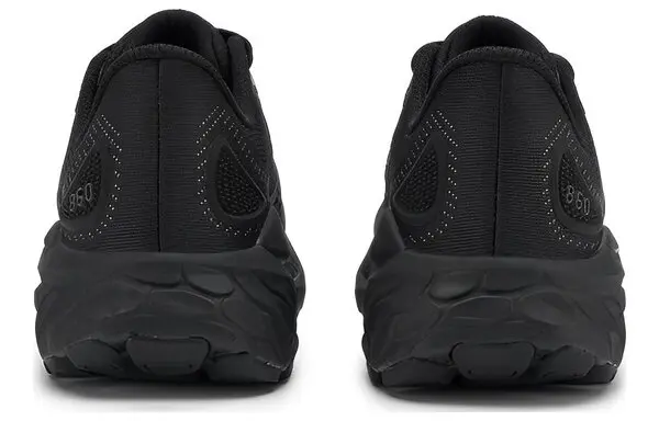 NEW BALANCE 860 Fresh Foam Athletic Sneakers - Black