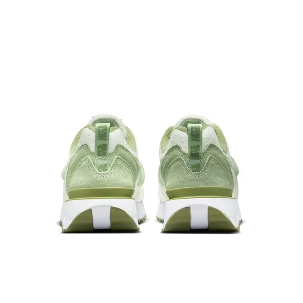 Nike Max Dawn Sneakers - Green