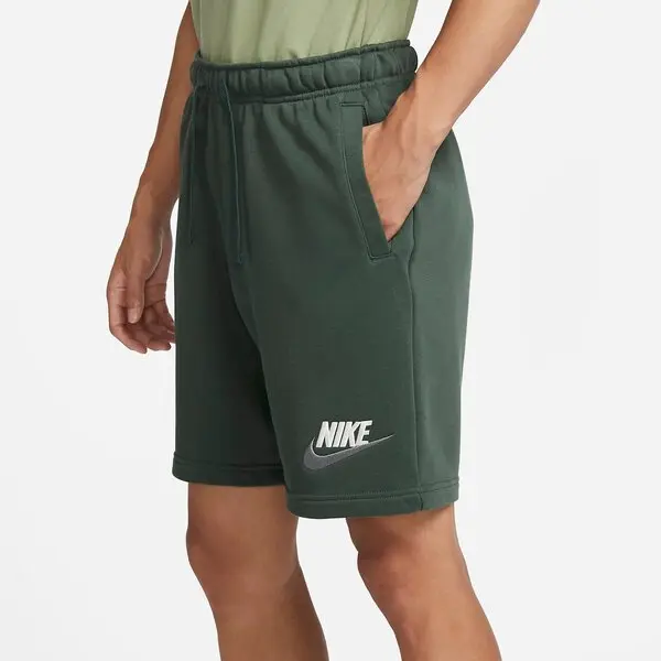 Nike Club Shorts - Green