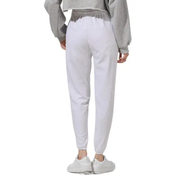 Nike Standard Issue Jogger Pants