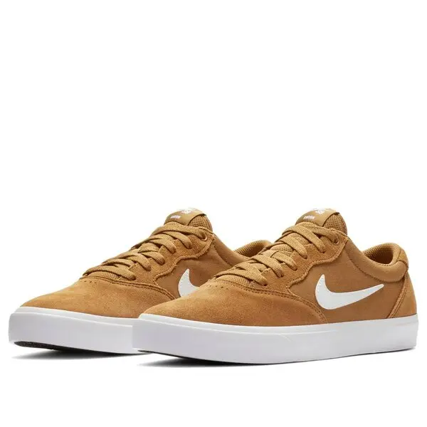 Nike Chron Slr Sb "golden Beige" Sneakers - Brown