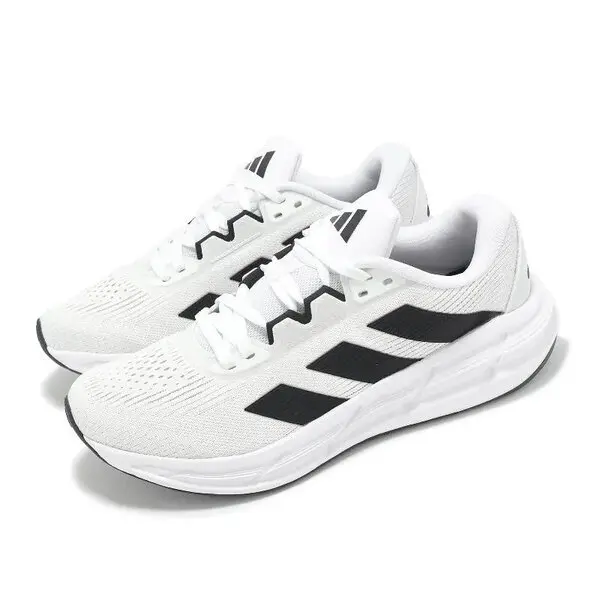 Adidas Questar 3 Sneakers