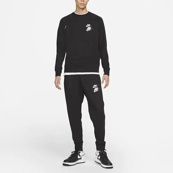 Nike Crewneck Sweatshirt With Logo Detailing - Black