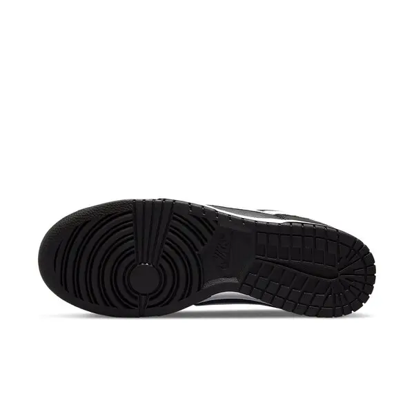 Nike Dunk Low Sneakers