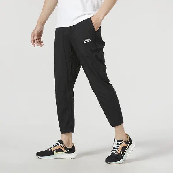 Nike Club Woven Tapered Leg Pants