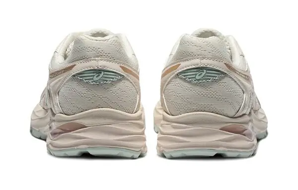 Asics Gel-flux 4 Athletic Sneakers - White/gold
