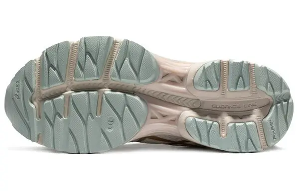 Asics Gel-flux 4 Athletic Sneakers - White/gold