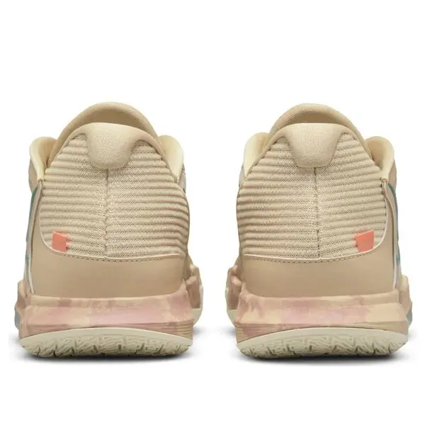 Nike Kyrie Low 'n7' Sneakers