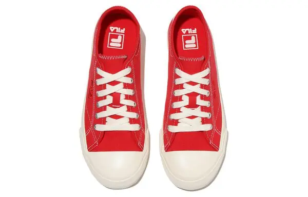 FILA Classic Kicks B V3 Low Top Sneakers