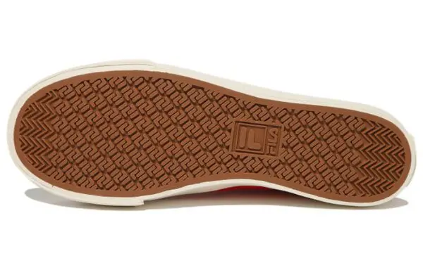 FILA Classic Kicks B V3 Low Top Sneakers