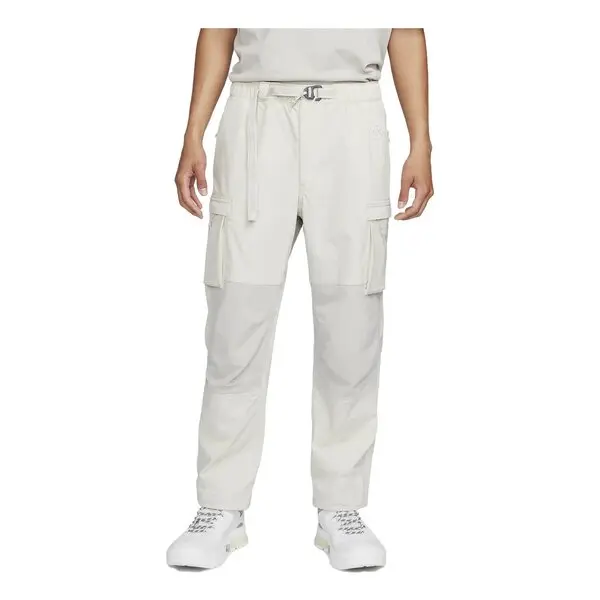 Nike Canyon Farer Trousers - White/multi-color