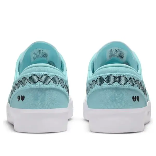 Nike Zoom Stefan Janoski Sb 'doernbecher 2022' Sneakers - Blue