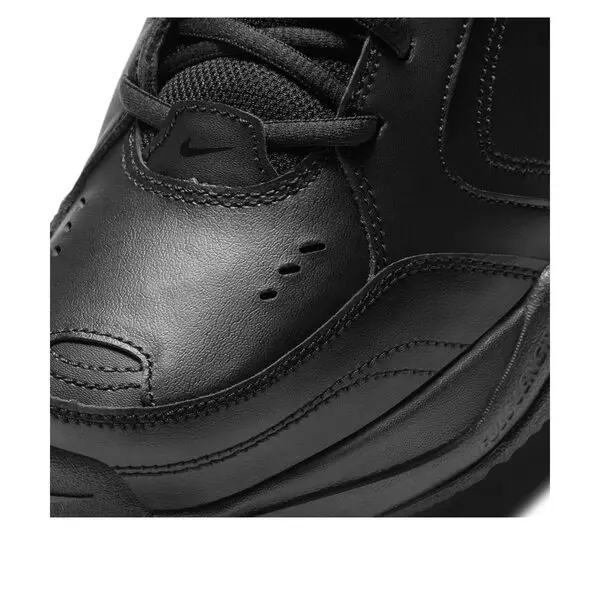 Nike Monarch Iv Low Top Sneakers - Black