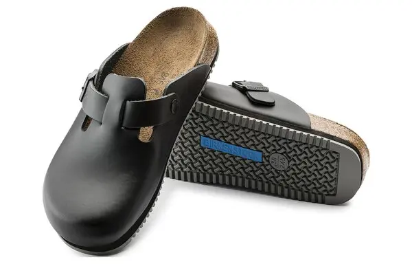 BIRKENSTOCK Boston Super Grip Clogs - Black/sand