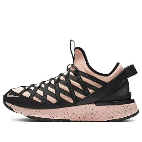 Nike React Terra Gobe Sneakers - Pink