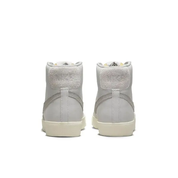 Nike Blazer Mid '77 Premium Certified Fresh - Gray/white/blue