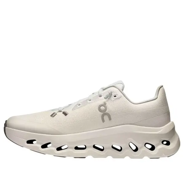 On Cloudtilt Sneakers - Arctic/ice