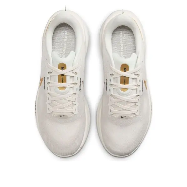 Nike Zoom Vomero 17 Sneakers