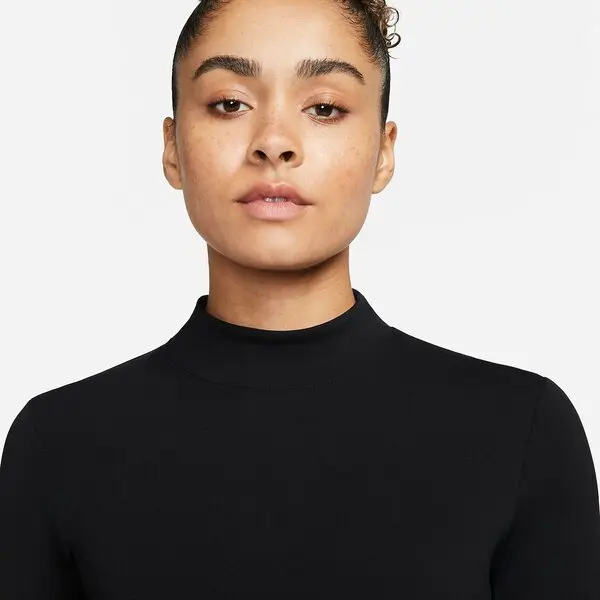 Nike Swoosh Long Sleeve Cropped Yoga Top