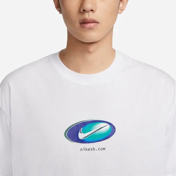 Nike Y2k T-shirt
