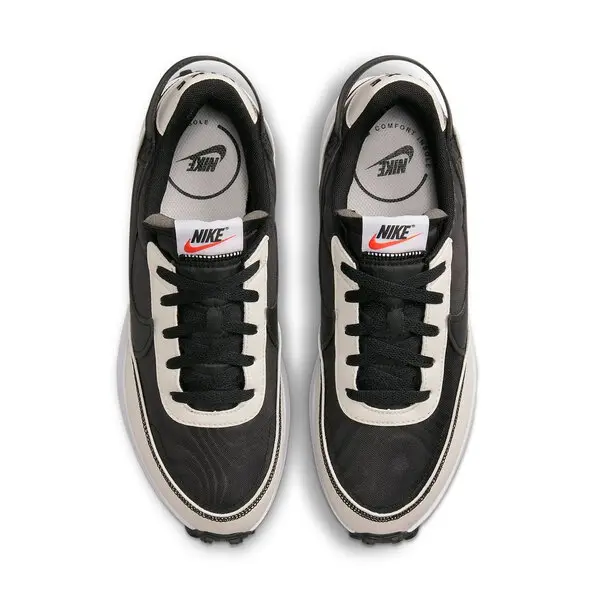 Nike Waffle Debut Se "black White" Athletic Sneakers - Black/white
