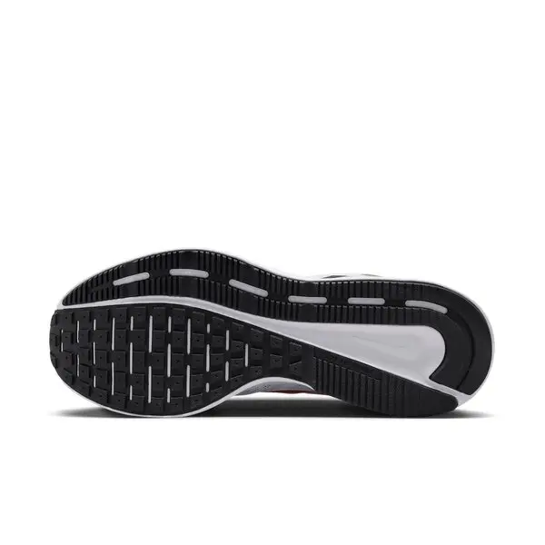 Nike Run Swift 3 Athletic Sneakers - White/black/green